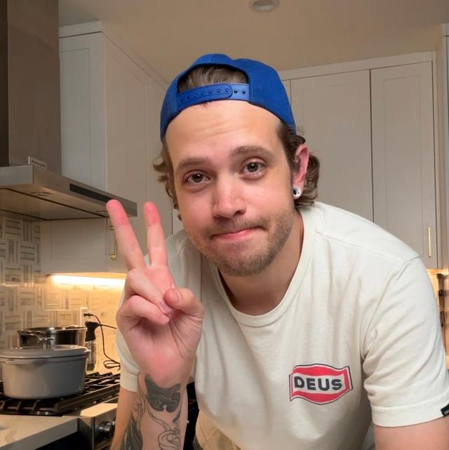 Crisp Evans | Cult Flav